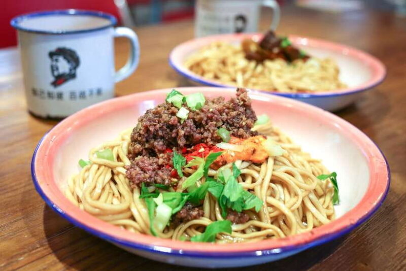 Chengdu: Hidden Dishes and Beers UNESCO Food Evening Tour - Considerations and Practical Tips