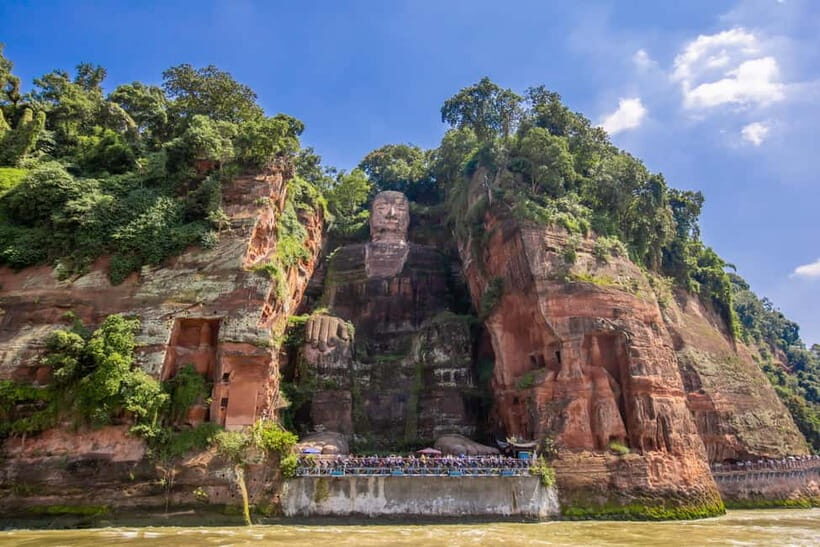 Chengdu: Leshan Giant Buddha & Huanglongxi Ancient Town Tour - Key Points