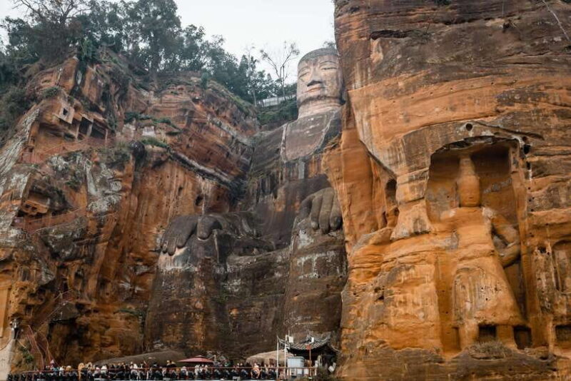 Chengdu Panda Base and Leshan Giant Buddha One-Day Tour - Key Points