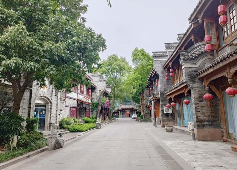 Chengdu Panda Base and Luodai Ancient Town One-Day Tour - Evening and Return