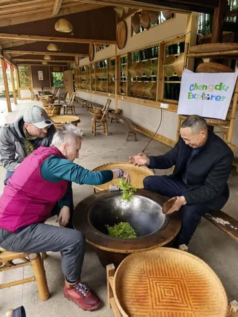 Chengdu: Tea-Picking in the Birthplace of Tea Culture - What Makes This Tour Stand Out?