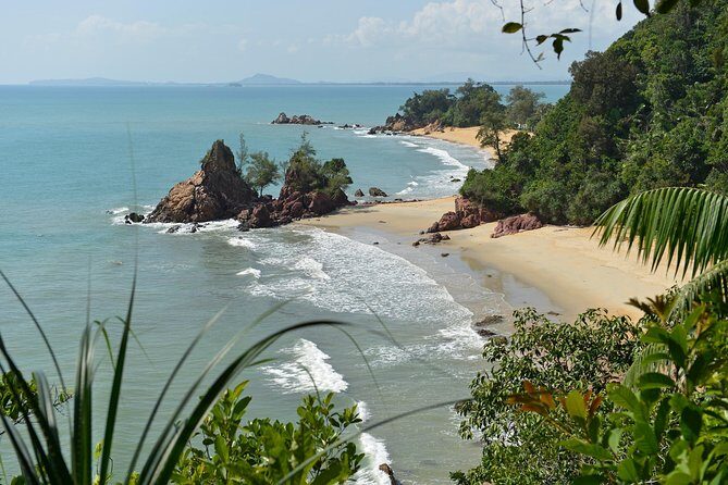 Cherating to Kuala Lumpur International Airport 1-way - Cherating to Kuala Lumpur International Airport 1-way: A Practical Transfer Option