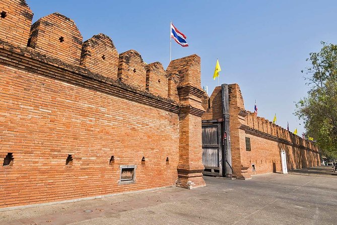 Chiang Mai Best City Tour with Doi Suthep, Pha Lat & Chedi Luang - Frequently Asked Questions