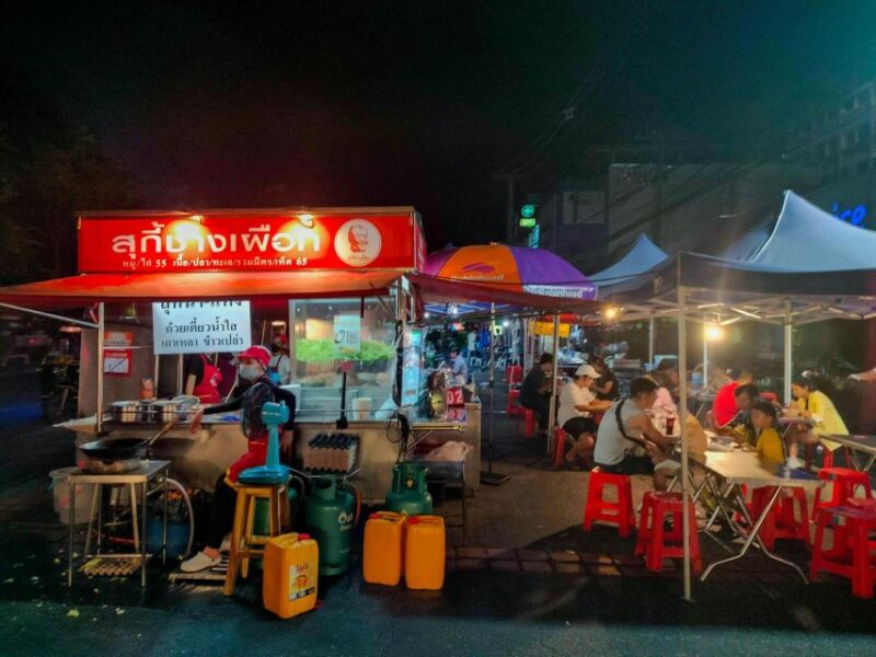 Chiang Mai: Chiang Mai Bar Hopping Guided Night Tour - Real Travelers’ Perspectives