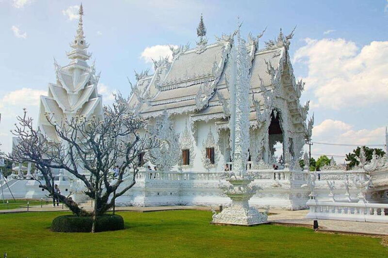 Chiang Mai: Chiang Rai 3 Temples Day Trip with Lunch - Practical Tips To Make the Most Of Your Trip