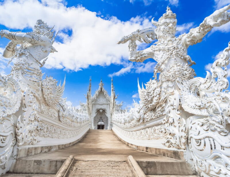 Chiang Mai: Chiang Rai Highlights & Scenic Landscapes Tour - What to Expect on the Day