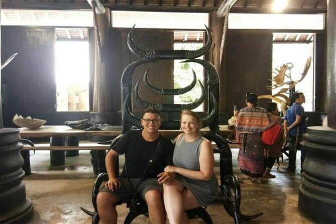 Chiang Mai-Chiang Rai: White Temple-Blue Temple-Lalita Cafe - How Do the Reviews Reflect the Experience?