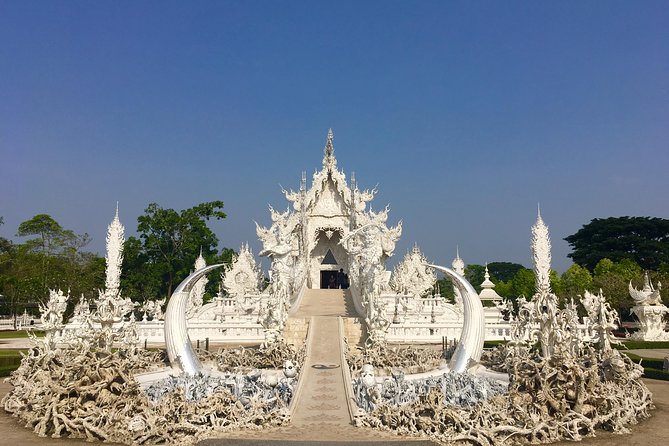 Chiang Mai-Chiang Rai:White+Black+Blue Temple+Golden Triangle+Boat Trip - FAQ