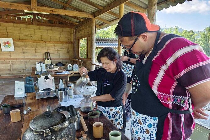 Chiang Mai Coffee Tour: Trekking to Farm, Roast and Brew Workshop - Brewing and Tasting