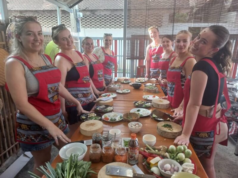 Chiang Mai: Cooking Class with Market Tour and Pickup - Practical Considerations