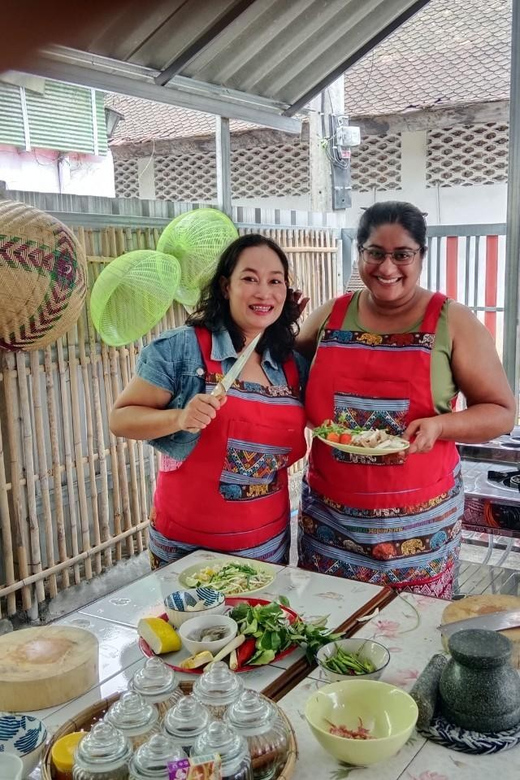 Chiang Mai: Cooking Class with Market Tour and Pickup - The Bottom Line