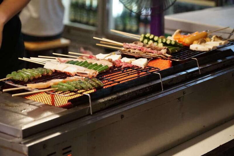 Chiang Mai : Discover Chiang Mai's After Dark by Vespa Tour - Frequently Asked Questions