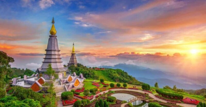 Chiang Mai: Doi Inthanon Park Waterfall Guided Car Tour - Key Points