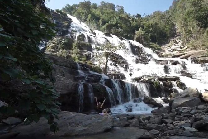 CHIANG MAI: Doi Inthanon-Trekking Pha Dok Seaw-Waterfall-Lunch - FAQ