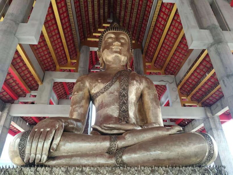 Chiang Mai: Elephants, Sticky Waterfalls, Market and Temple - FAQ