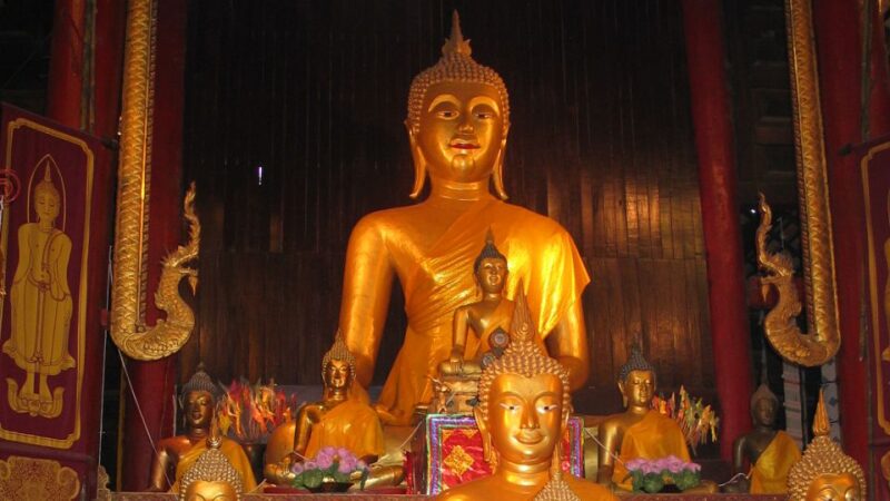 Chiang Mai: Guided Historical City Tour by Bike with Lunch - Who Will Love This Tour?