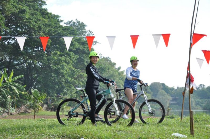 Chiang Mai: Half-Day Private Bicycle Tour with Lunch - Detailed Itinerary: From Urban Streets to Peaceful Countryside