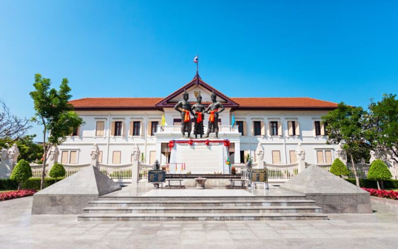 Chiang Mai: Half-Day Private City Tour by Tuk Tuk - Exploring Chiang Mai’s Royal Legacy and Artistic Heritage
