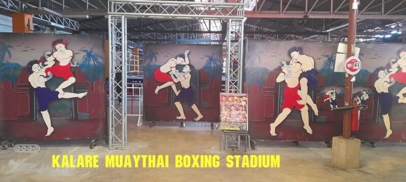 Chiang Mai: Kalare Night Bazaar Boxing Stadium Muay Thai - Food, Drinks, and Convenience