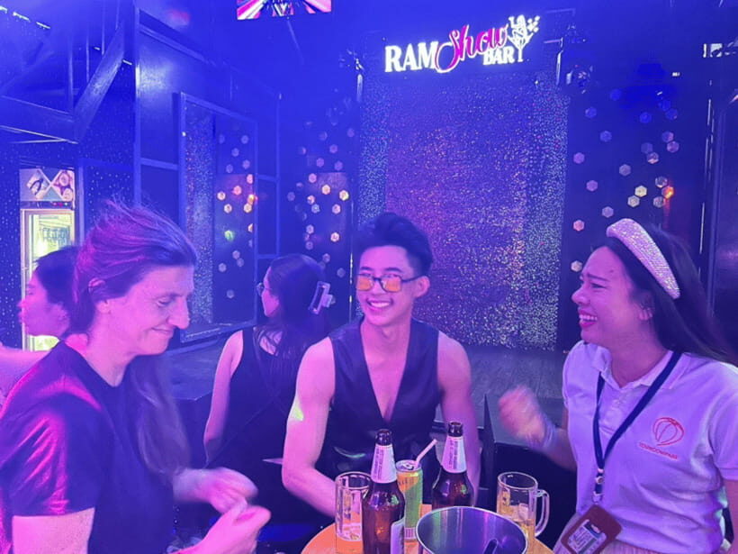 Chiang Mai: Ladyboy Cabaret Show with Dinner and Drinks - Who Will Love This Tour?