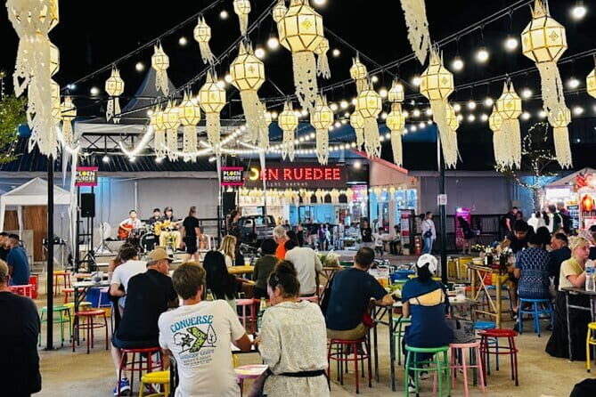 Chiang Mai Ladyboy Cabaret Show with Dinner and Drinks - A Closer Look at the Tour Itinerary