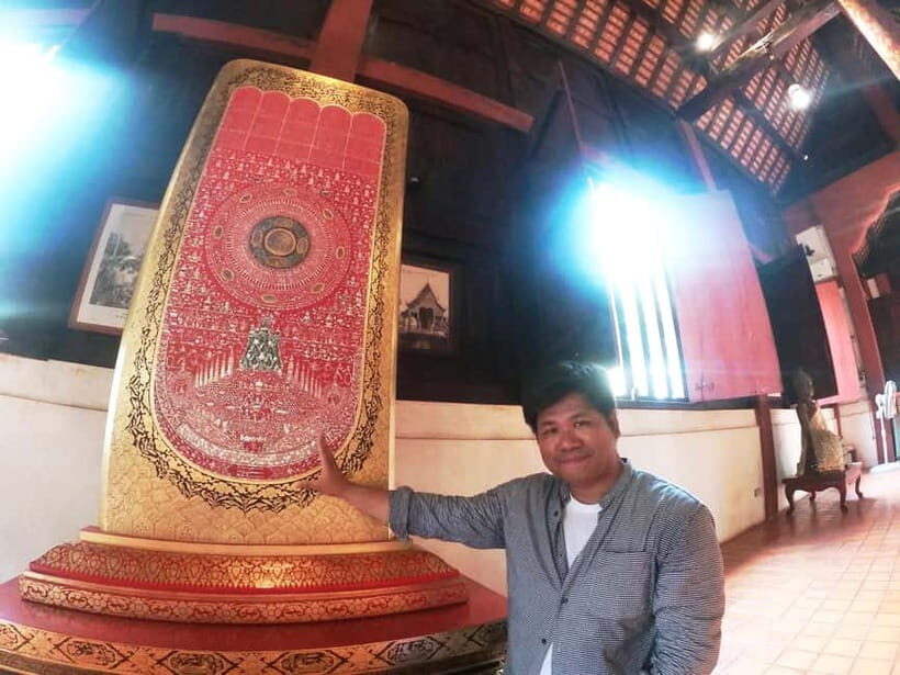 Chiang Mai Old City Twilight Tour: Lanna Majestic Glow - Exploring Chiang Mai’s Twilight Temples: A Genuine and Insightful Experience