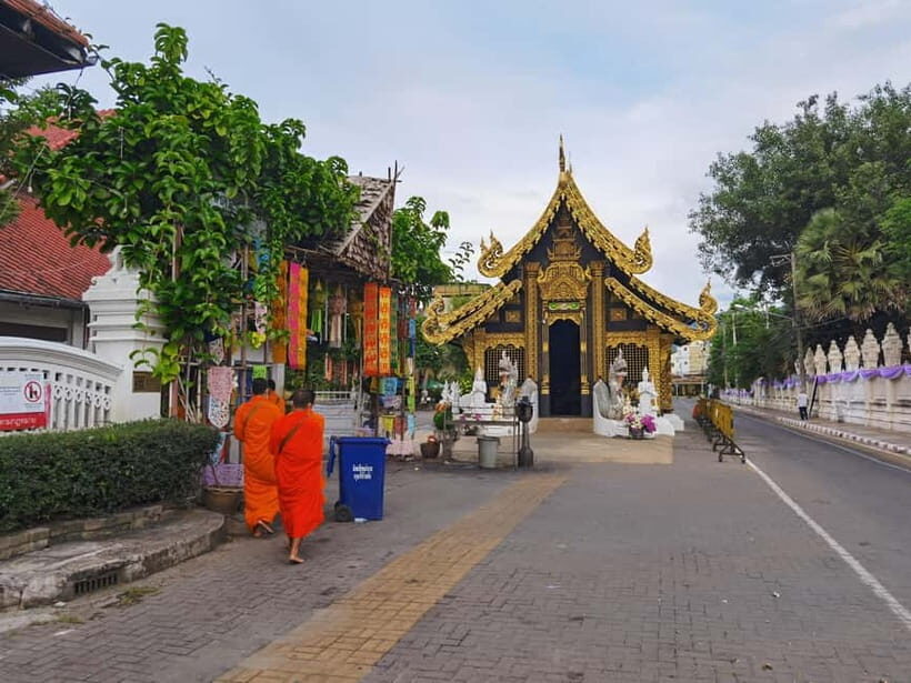 Chiang Mai: Temple And City Walking Tour Part I - Who Will Love This Tour?