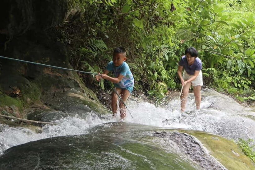 Chiang Mai: Tour Sticky Waterfall, Wat Ban Den & Dan Tewada - Practical Tips for Travelers