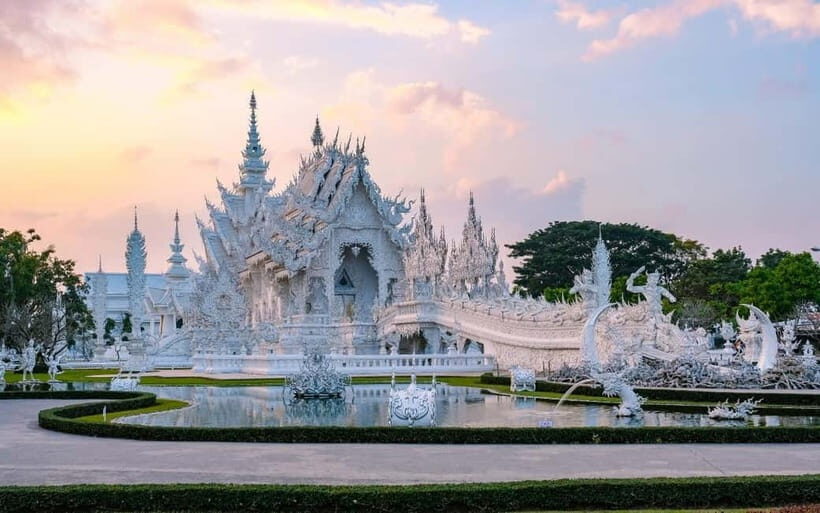Chiang Mai : White and Blue Temples and Lalita Cafe - Exploring Chiang Rai’s Temples and Culture: A Practical Review