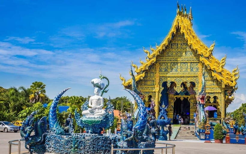 Chiang Mai : White and Blue Temples and Lalita Cafe - Key Points