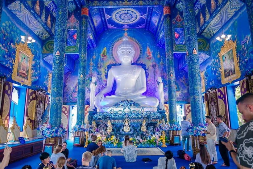 Chiang Mai: White, Black & Blue Temples Day Tour with Lunch - Key Points