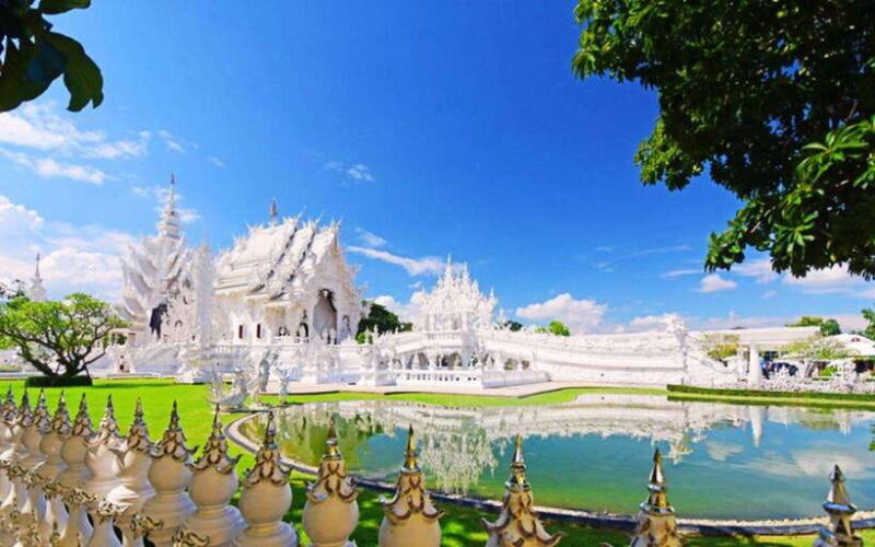 Chiang Mai: White, Blue & Big Buddha Temples in Chiang Rai - Pricing and Value