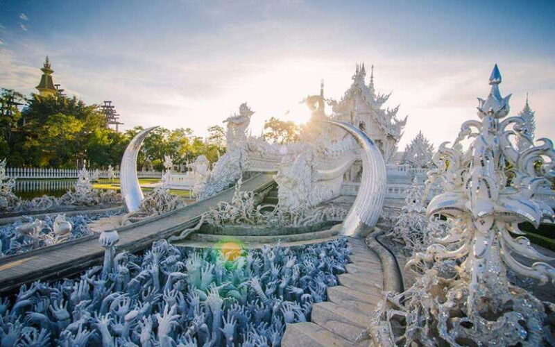 Chiang Mai: White, Blue & Big Buddha Temples in Chiang Rai - FAQ