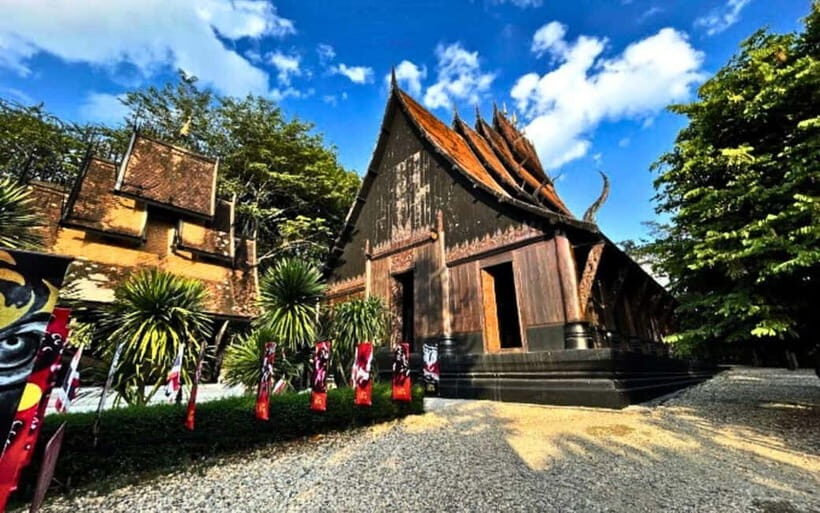 Chiang Mai: White & Blue Temples, Black House & Hill Tribes - An In-Depth Look at the Itinerary and What to Expect