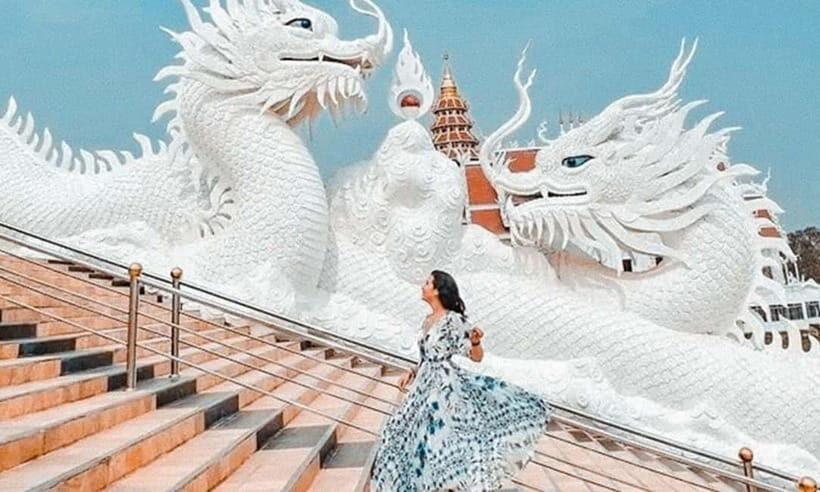 Chiang Mai: White Temple, Blue Temple, and Black House Tour - The White Temple: A Masterpiece of Modern Religious Art