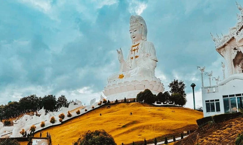 Chiang Mai: White Temple, Blue Temple, and Black House Tour - Authenticity and Visitor Feedback