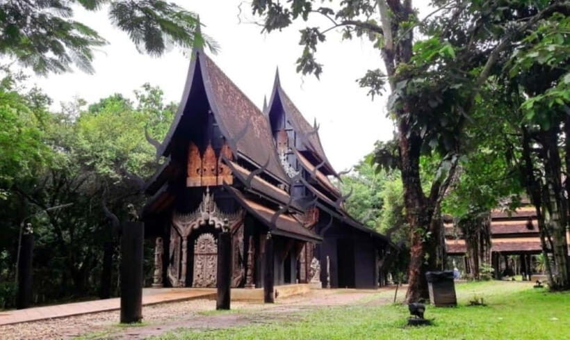 Chiang Rai: 3 Temples and Golden Triangle 1 Day Tour - Exploring the Itinerary: What You Can Expect