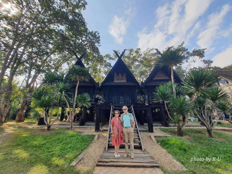 Chiang Rai: 7 Major Sightseeing Tour with Thai Buffet Lunch - Analyzing the Value