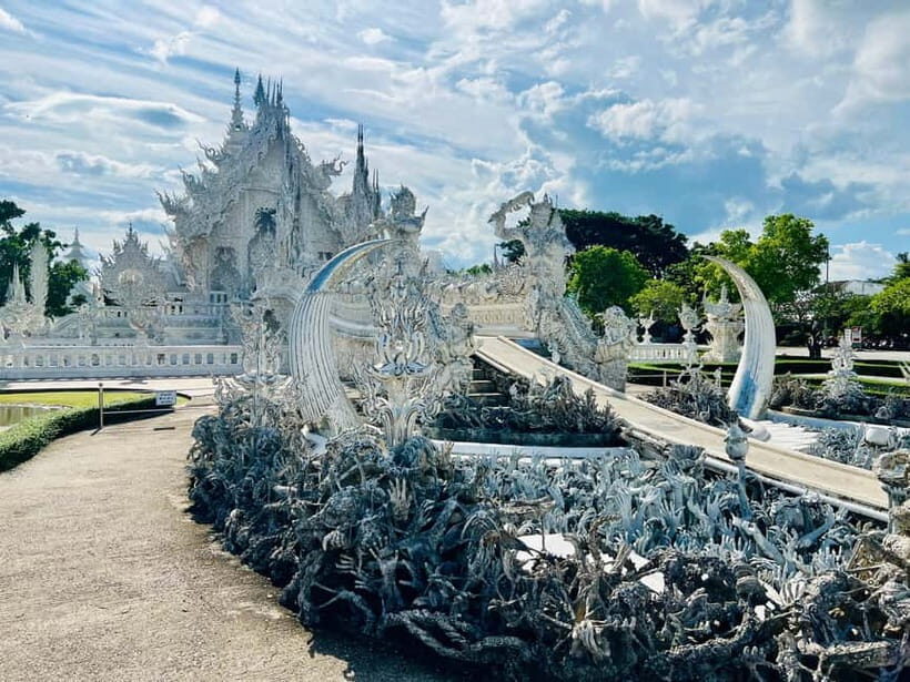 Chiang Rai: 7 Must-See Spots Tickets & Lunch Included - An In-Depth Look at the Chiang Rai Tour Experience