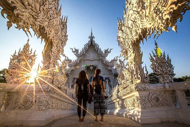 Chiang Rai: Guided Full-Day Highlights tour with Lunch - The Sum Up