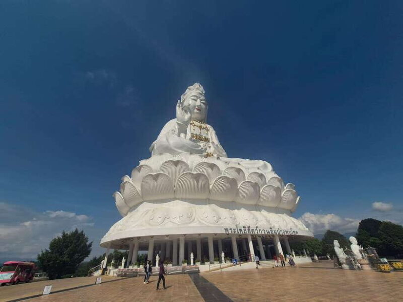 Chiang Rai : Half-Day Temple Tour in Chiang Rai (8 am -1 pm) - Key Points