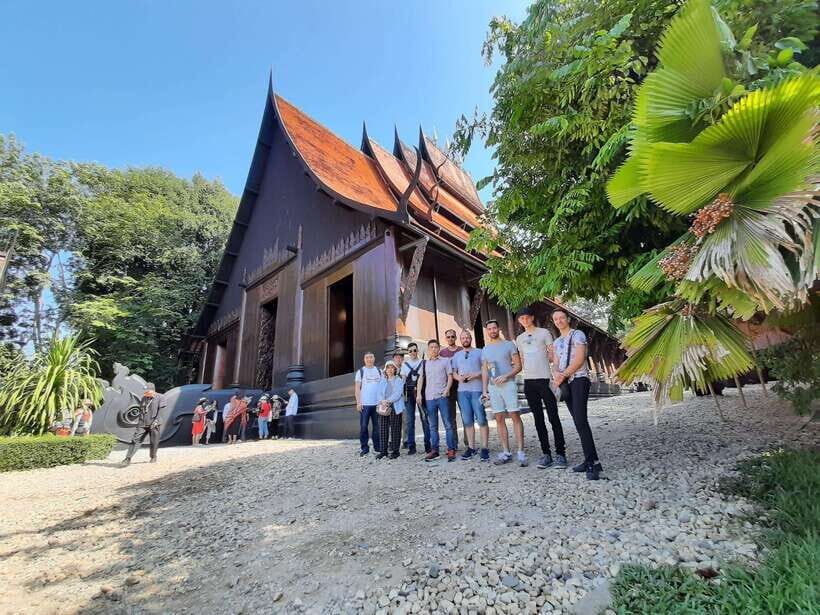 Chiang Rai Must-See Tour  7 Icons, Lunch & Small Group(9pp) - Who Will Appreciate This Tour?