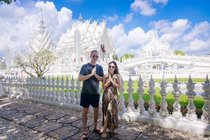 Chiang Rai Temples Day Trip with Lalita Cafe from Chiang Mai - Key Points: