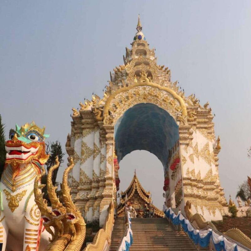 Chiang Rai: Temples Trip with Sang Kaew and Lalitta Cafe - The Guide Experience: The Heart of the Tour