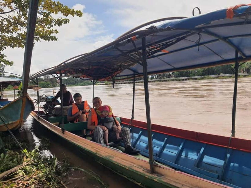 Chiang Rai Trek:Jungle Hike, Bamboo-Cooked Lunch & Boat Ride - Practical Details and Tips
