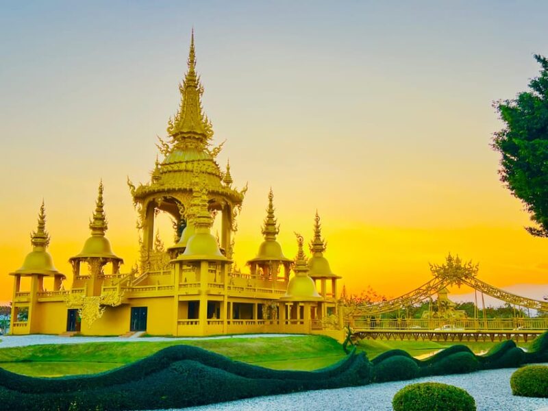 Chiang Rai:Private Transfer to Chiang Mai with Temples Visit - Authenticity and Traveler Feedback
