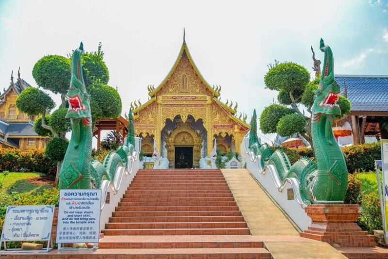 Chiangma: Wat ban den, Blue Temple & Sticky Waterfall. - Authentic Experiences and Real Impressions