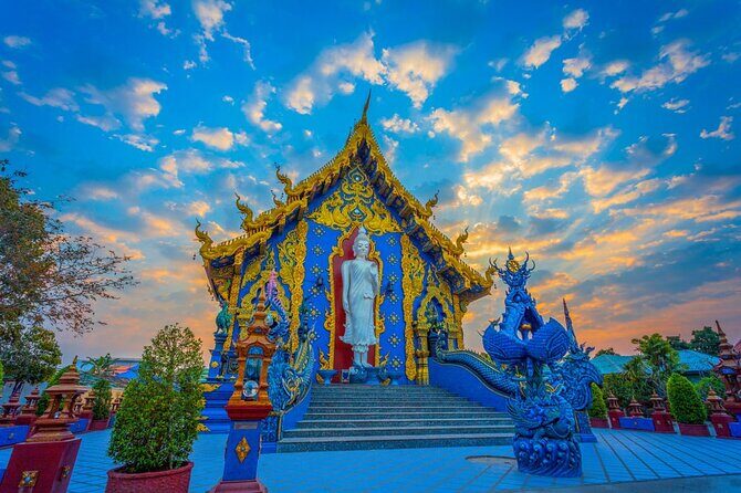 Chiangmai to White Temple, Blue Temple & Black museum - A Detailed Look at the Tour Experience