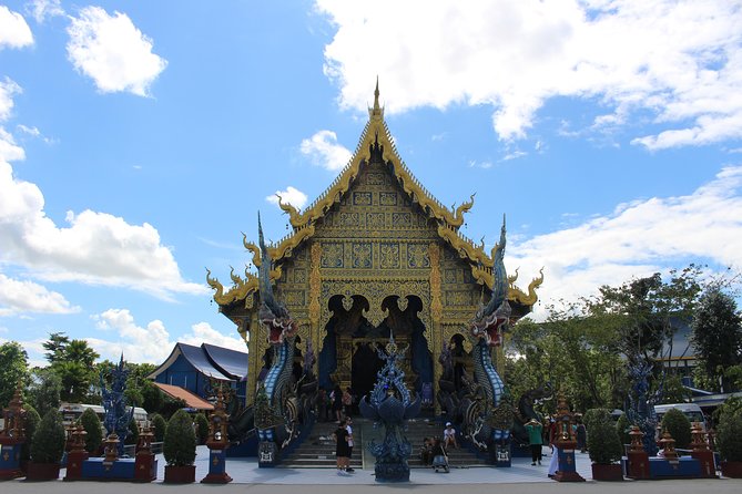 ChiangRai From ChiangMai, White & Blue temple+Black house & Lunch - Final Thoughts: Who Should Consider This Tour?