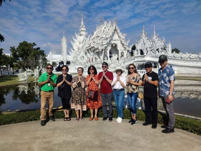 Chiangrai Full day: Popular 7 Locations with Thai buffet - An In-Depth Look at the Tour Experience